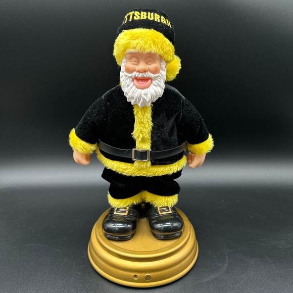 NFL | Holiday | Pittsburgh Steelers Animated Santa Mooning Drops Pants ...